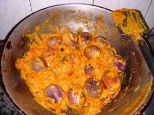 Gutti Vankaya Kura | Stuffed Brinjal Curry ~ Andhra Style | Step By ...