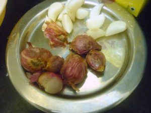 Hyacinth Bean, Brinjal Mango Curry ~ Anumulu Vankaya Mamidikaya pulusu